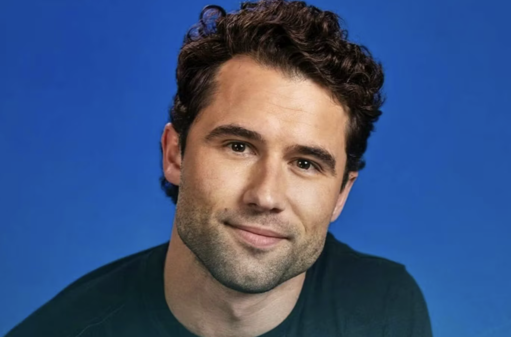 Robbie G.K. Is the Barista Boyfriend Fantasy Taking Over ‘Heated ...