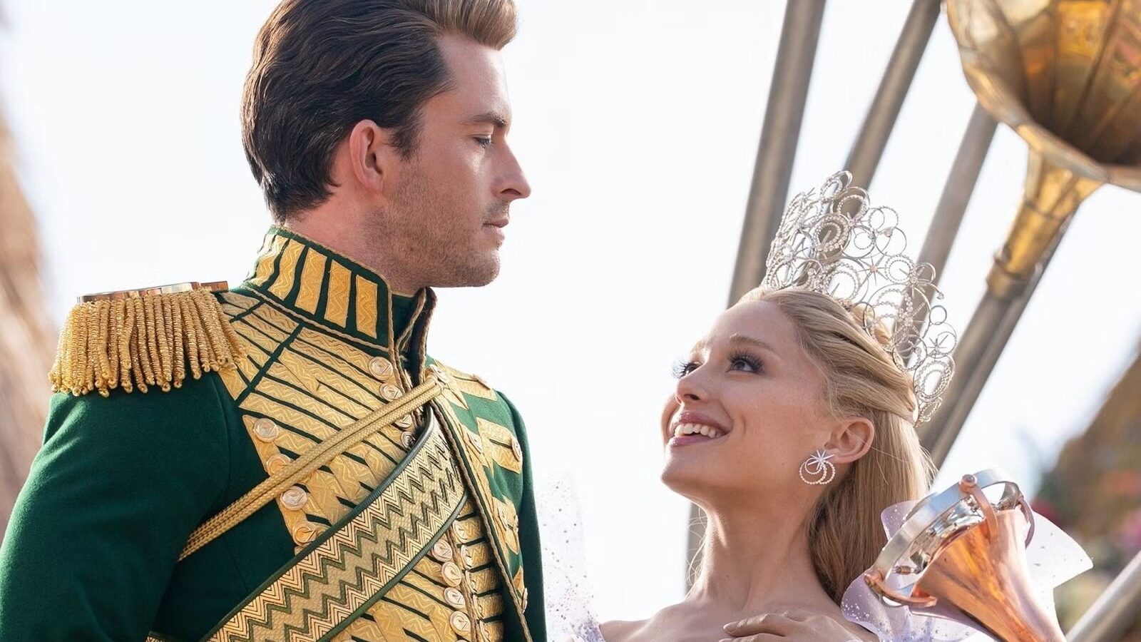 Ariana Grande and Jonathan Bailey to Star in ‘Sunday in the Park With ...